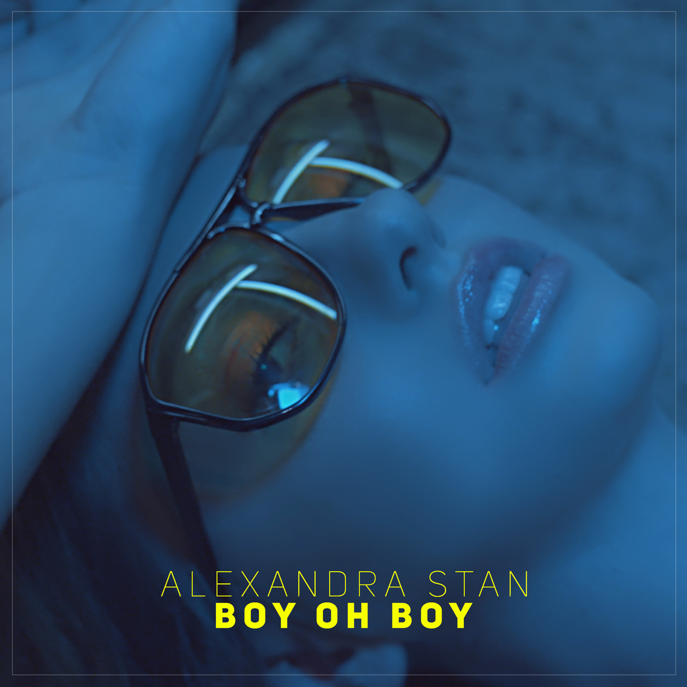 Alexandra Stan - Boy oh Boy (videoclip nou)