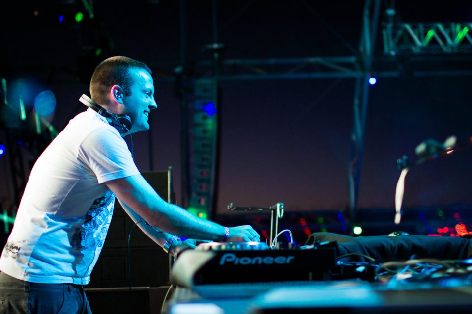 Jaytech lanseaza albumul Multiverse