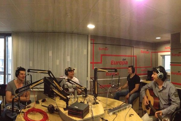 Vama - Perfect fara tine (live la radio)