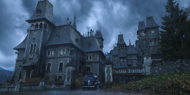 Interviu exclusiv Tim Burton: "Am crescut uitandu-ma la filme cu ...