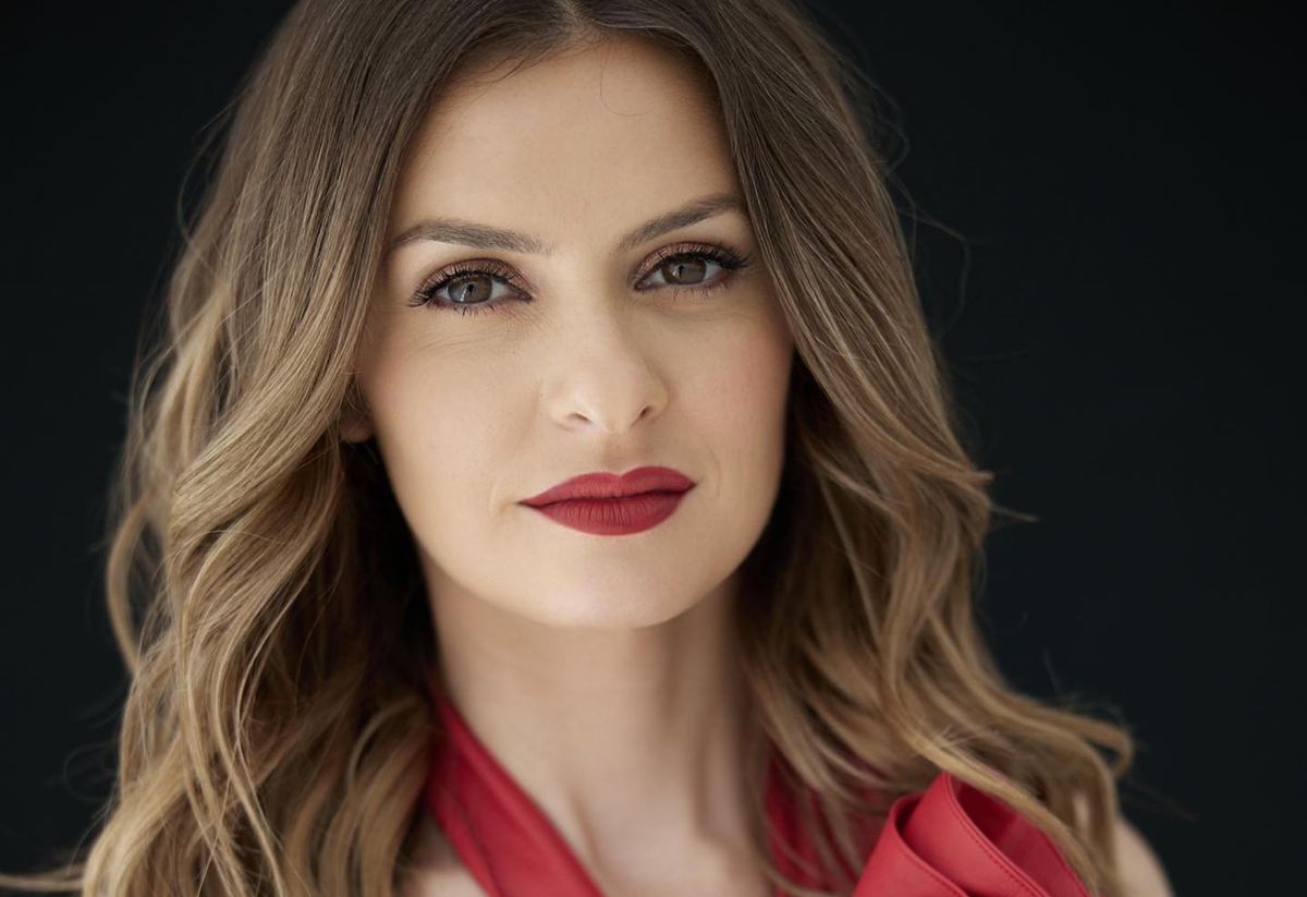 Ioana Blaj: "Ii multumesc mamei ca m-a facut sa vreau mai mult de la ...