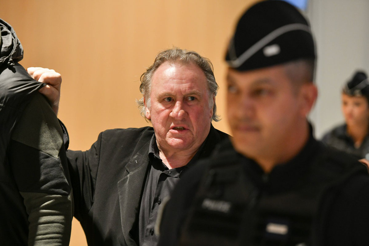La Paris a inceput procesul lui Gérard Depardieu. Doua femei il acuza ...